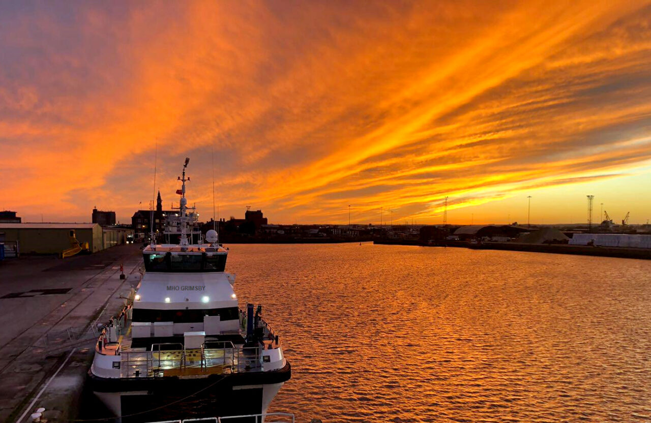 MHO-Co Crew Transfer Vessels - About Us